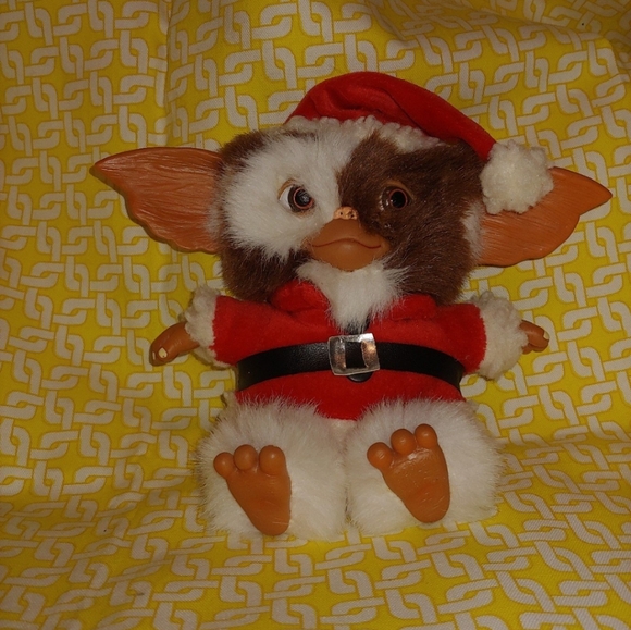 Vintage | Accents | Gremlins Gizmo Stuffed Santa Christmas Plush Neca ...